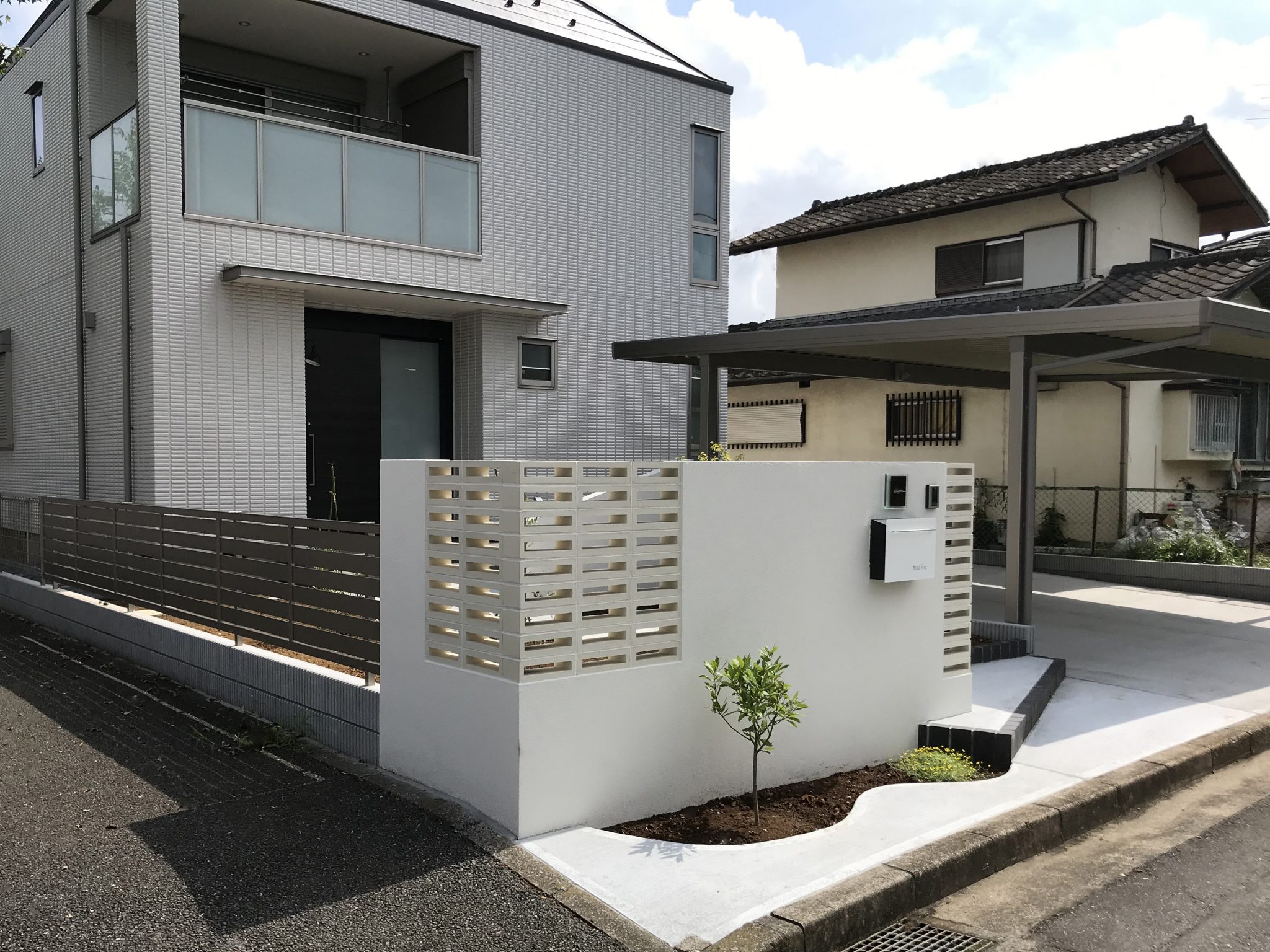 千葉市若葉区にて、シンプルモダンなエクステリアが完成しました。 一級建築士と叶える素敵なお庭｜千葉市｜エクステリア・外構・ガーデン｜キナリデザイン
